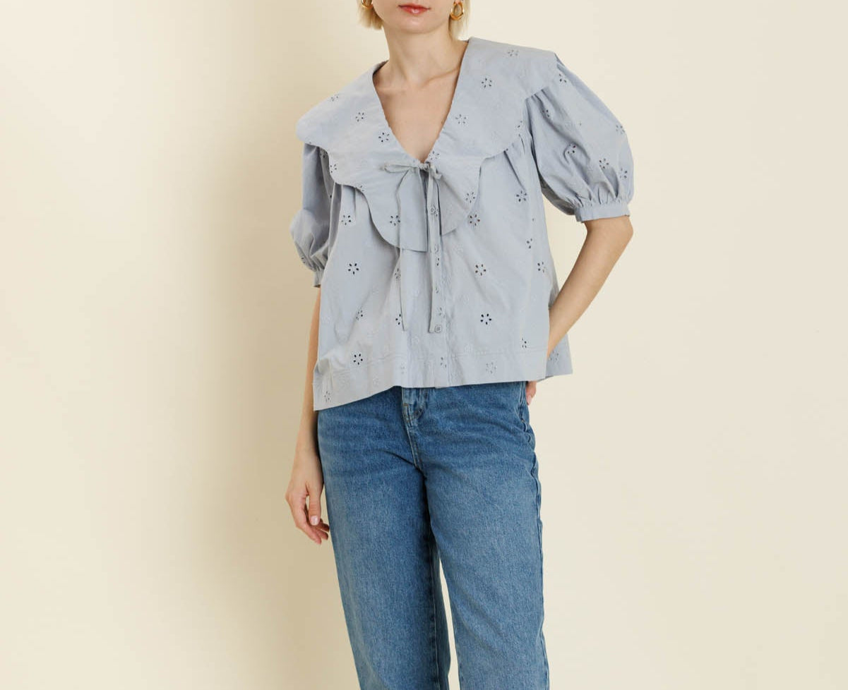 Sara Scallop Collar Blouse – Bolt Ranch Store